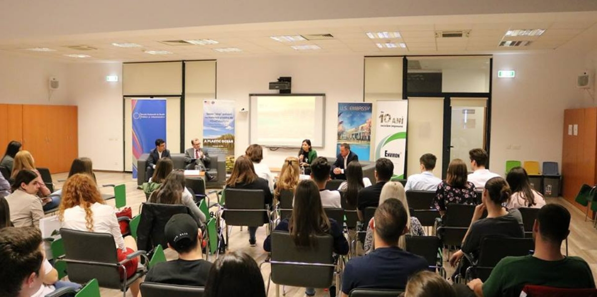 Școala Naţională de Studii Politice și Administrative (SNSPA)