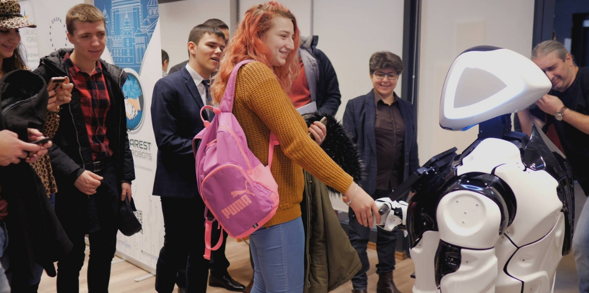 Școala Naţională de Studii Politice și Administrative (SNSPA)