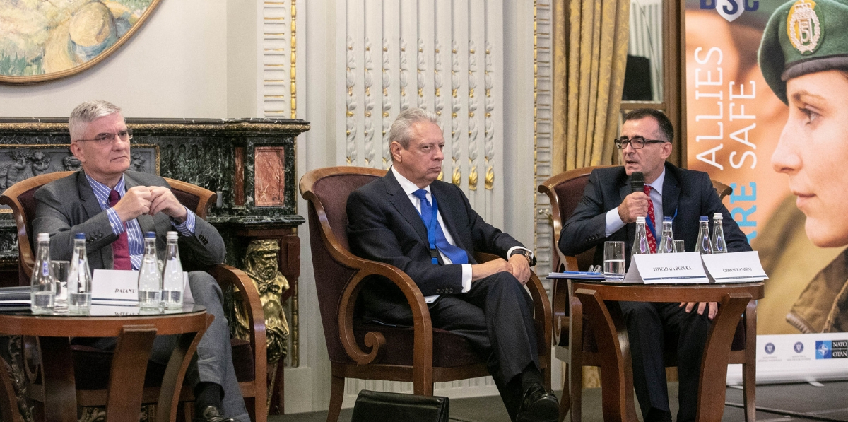 Școala Naţională de Studii Politice și Administrative (SNSPA)